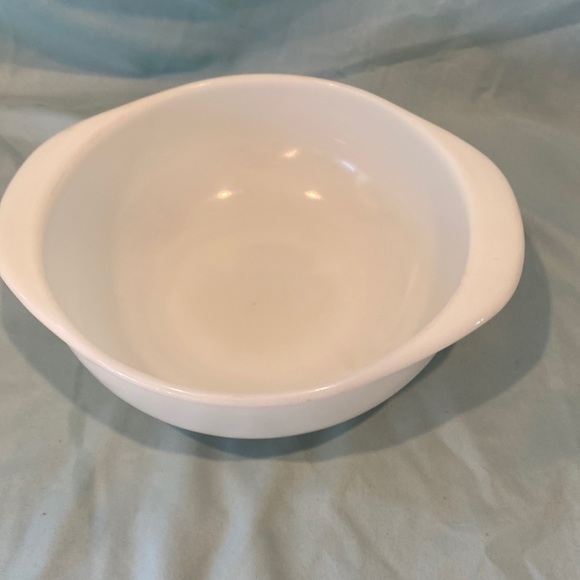Pyrex | Kitchen | Vintage Pyrex Opal White Bowl 23 5 Quart | Poshmark